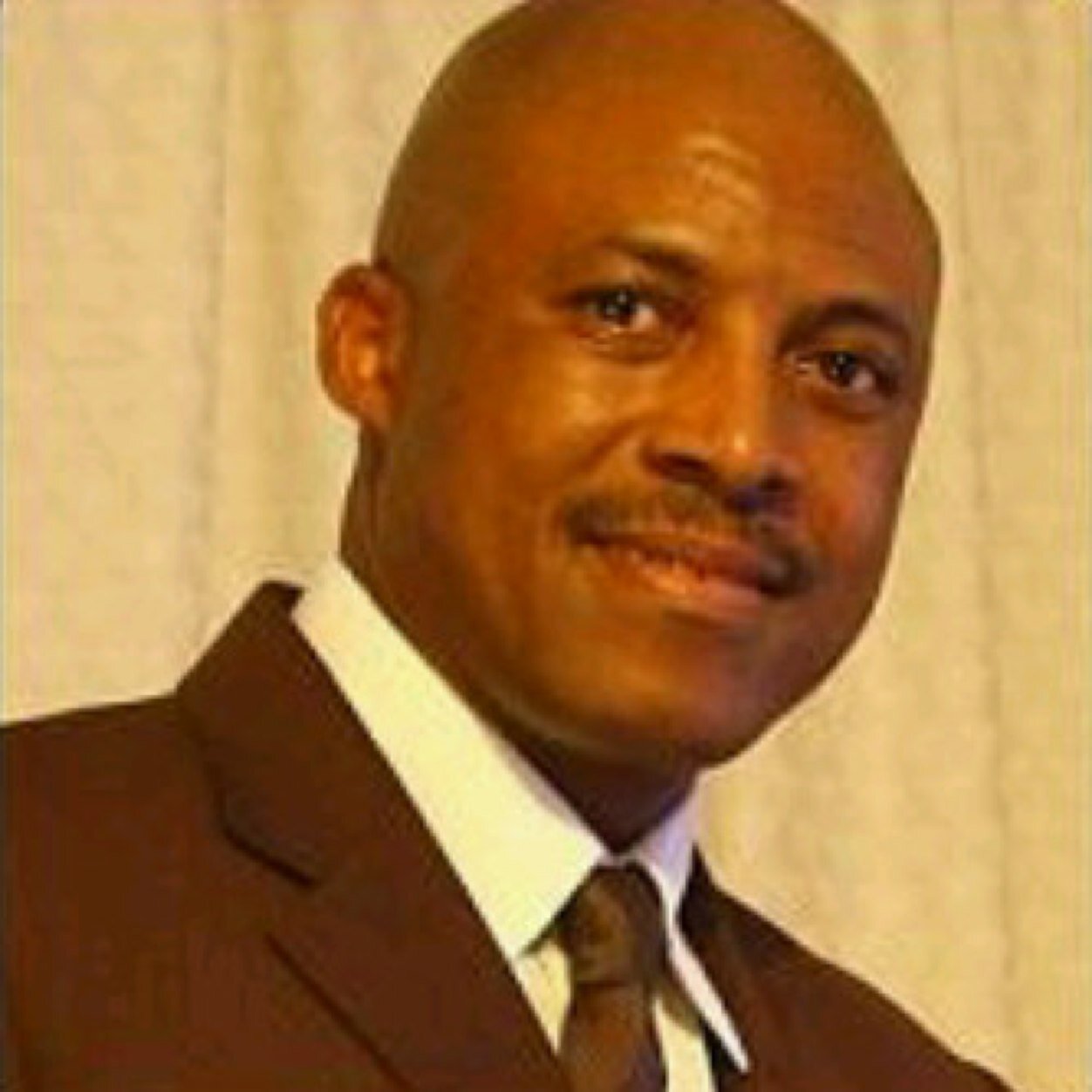 Mosa Sono | twtrland