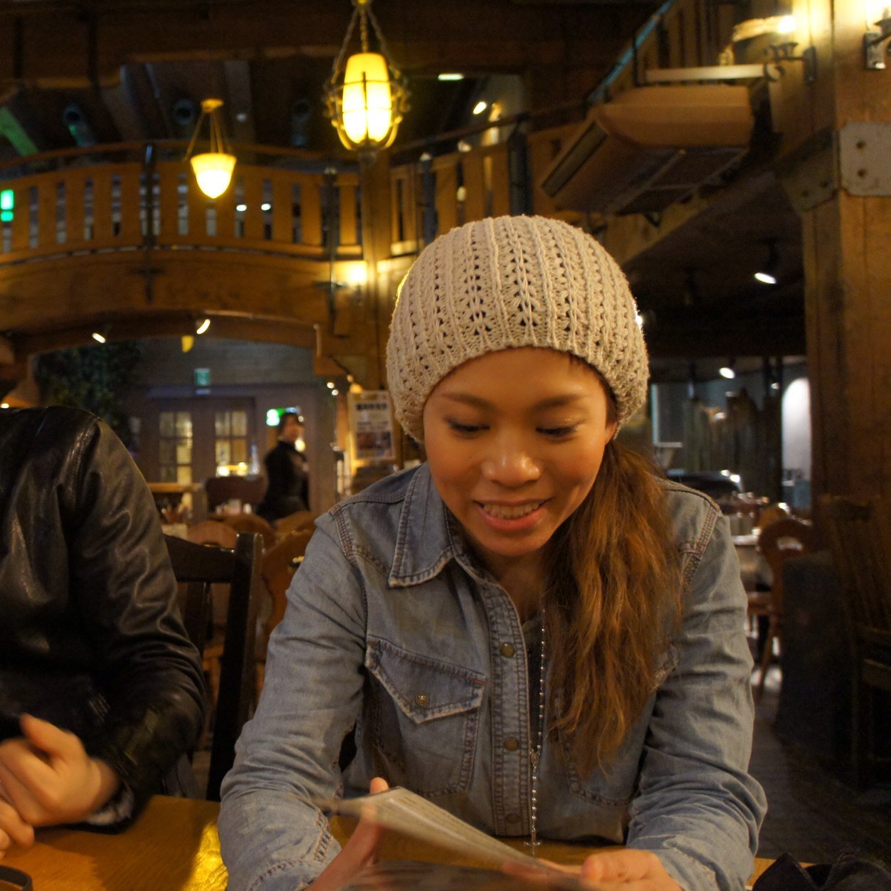 もう夜しか眠れない。妹から送られてきた「鬼ごっこの写真」 | 話題の画像プラス