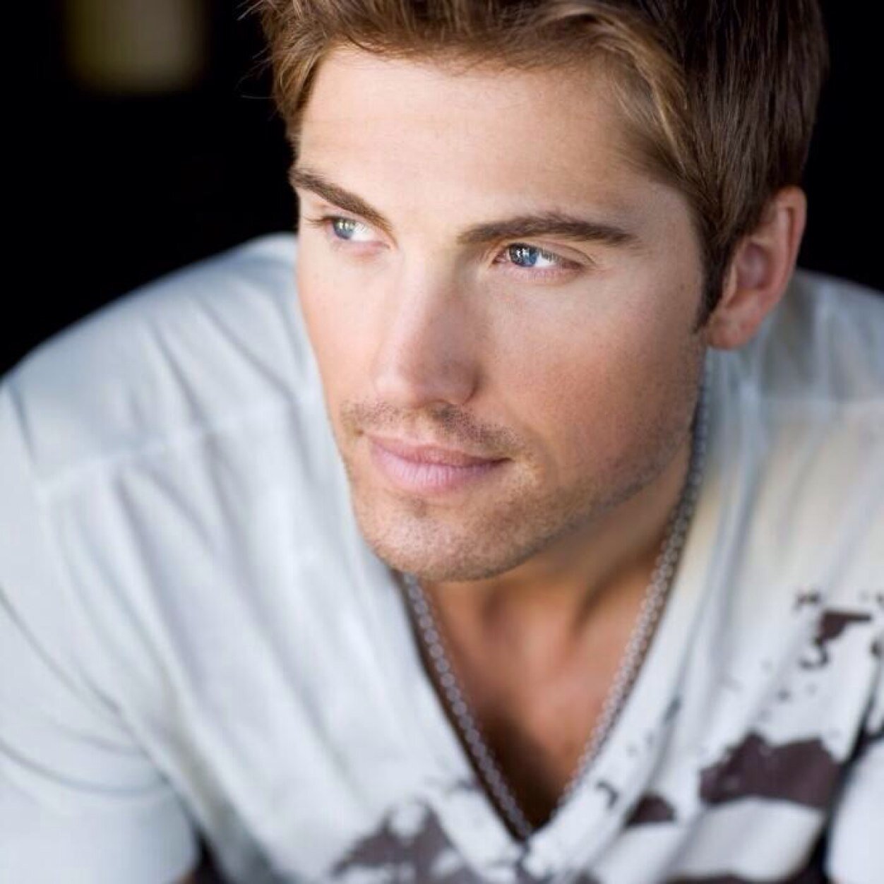 Eric Winters: Dreamy | Eric winter, Beautiful men, Gorgeous men