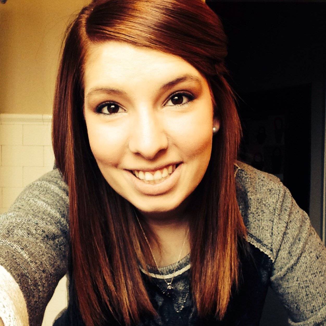 Molly Bryan (@MollBryan) | Twitter