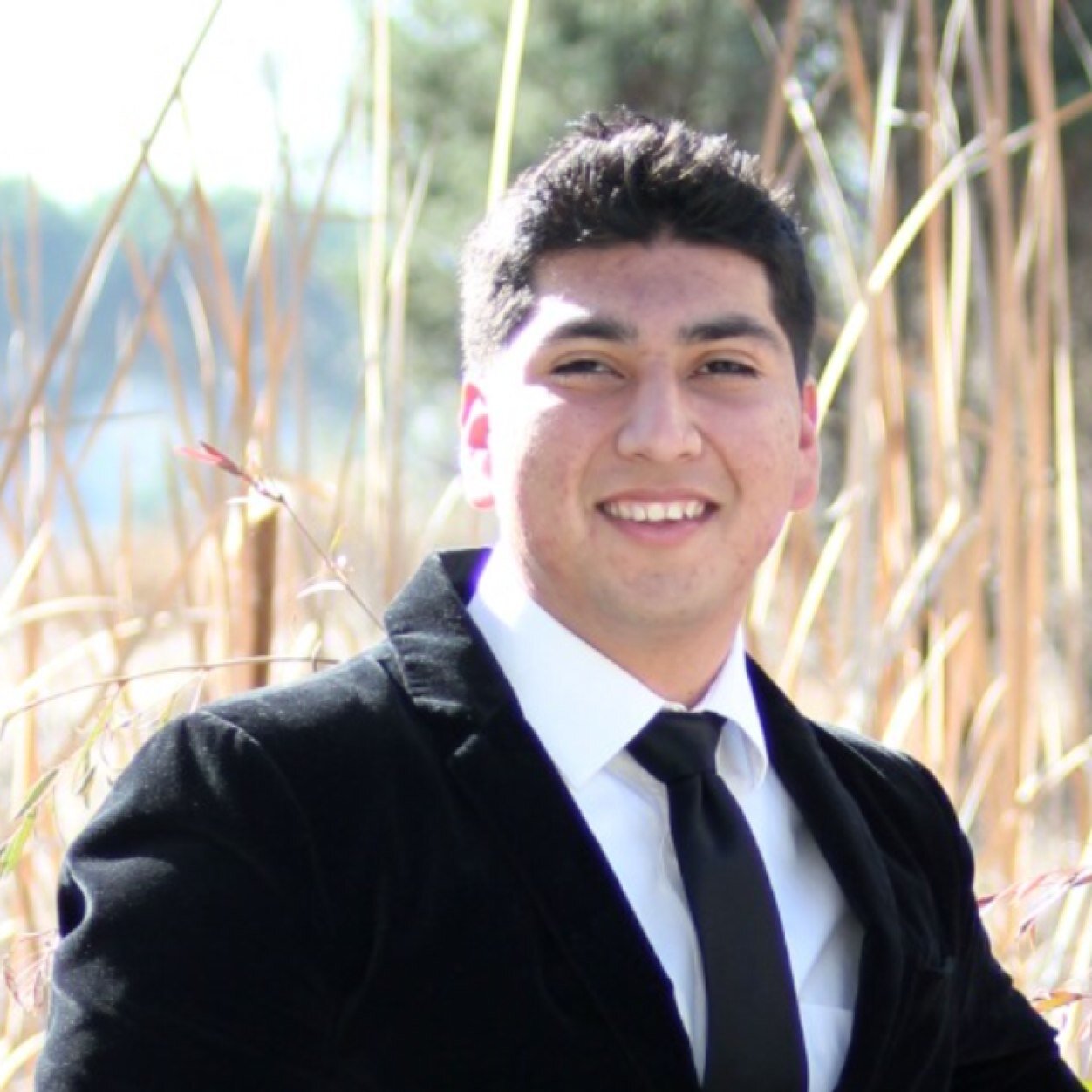 Moises Acuna (@moises_acuna) | Twitter