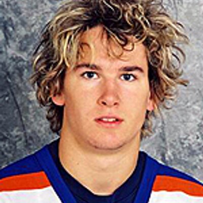 Scottie Upshall would be a great addition to this team. : r/canucks