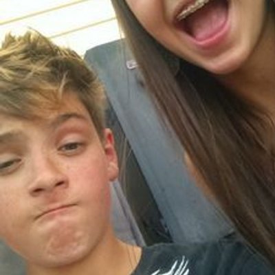 Julianna Brooks's Instagram, Twitter & Facebook on IDCrawl