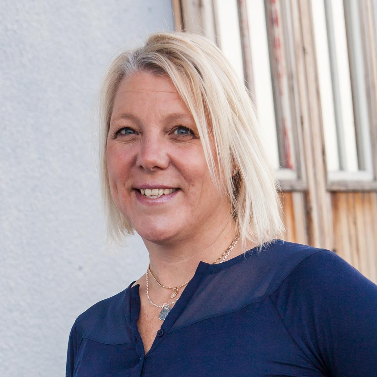 Laura Randall's Instagram, Twitter & Facebook on IDCrawl