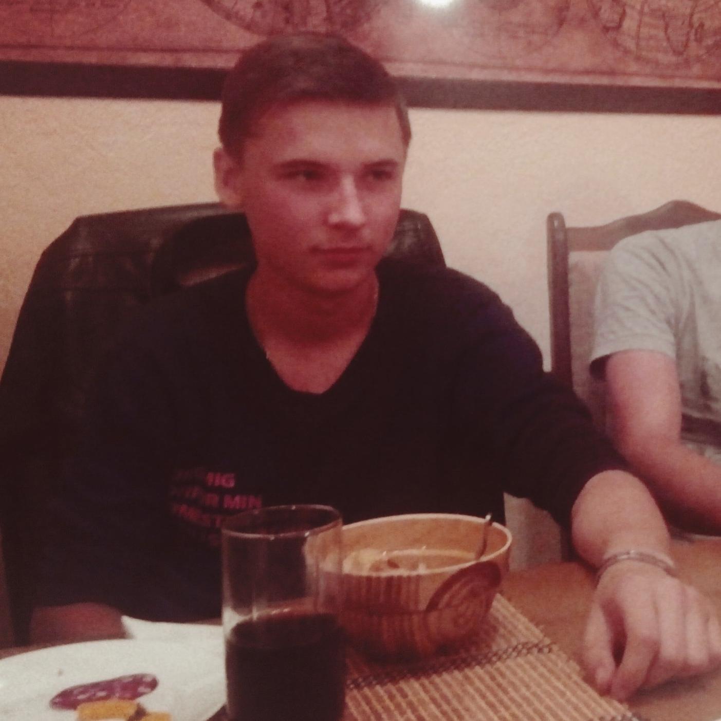 Alex Rudenko (@FamousMoran) | Twitter