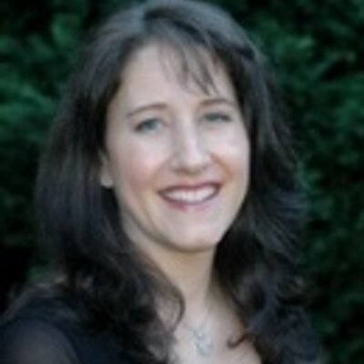 Carla Morelli's Instagram, Twitter & Facebook on IDCrawl