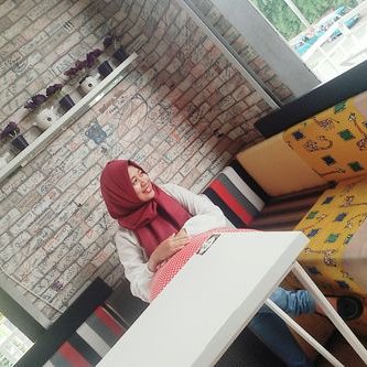 Ervina Julia Dewi (@vina_wiguna) | Twitter