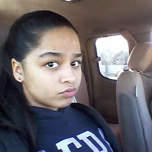 Ilham Mukati (@baeee_illy) | Twitter