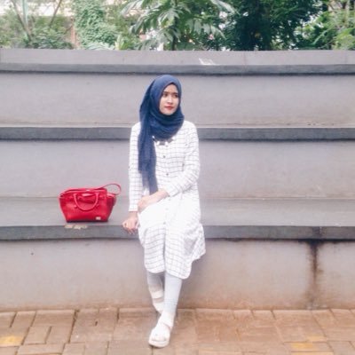 Renny Apriany SN (@rennyapriany) | Twitter