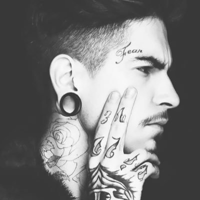 ZiQian Zhang (@_Hold_Heart) | Twitter