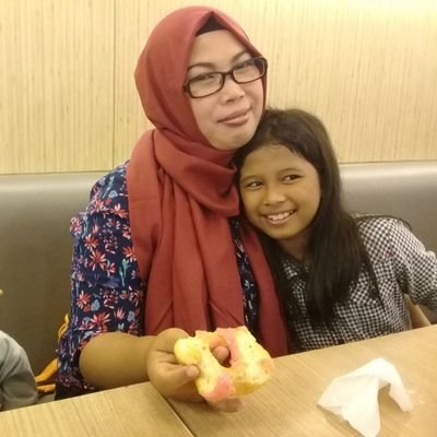 Siti Yuliana (@Yulie_Young) | Twitter