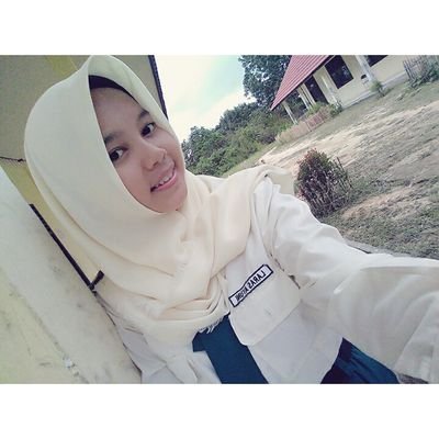 Laras Ayuni (@LarasAyuni2) | Twitter
