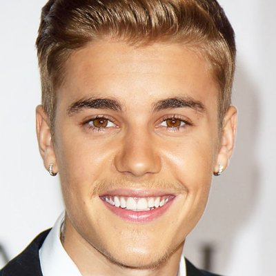 Chan Myae Ko Ko on Twitter: "Guyspotting – Gabriel Phoenix & Mickey Taylor https://t.co/8KAPS0THr1"