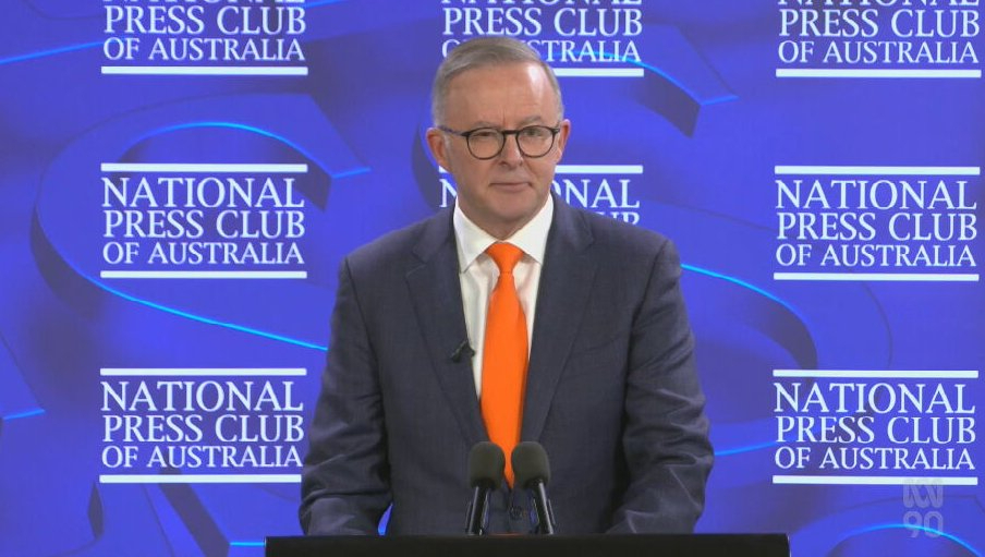 Albanese reflects on 100 days in office in his first National Press Club address as PM / Twitter