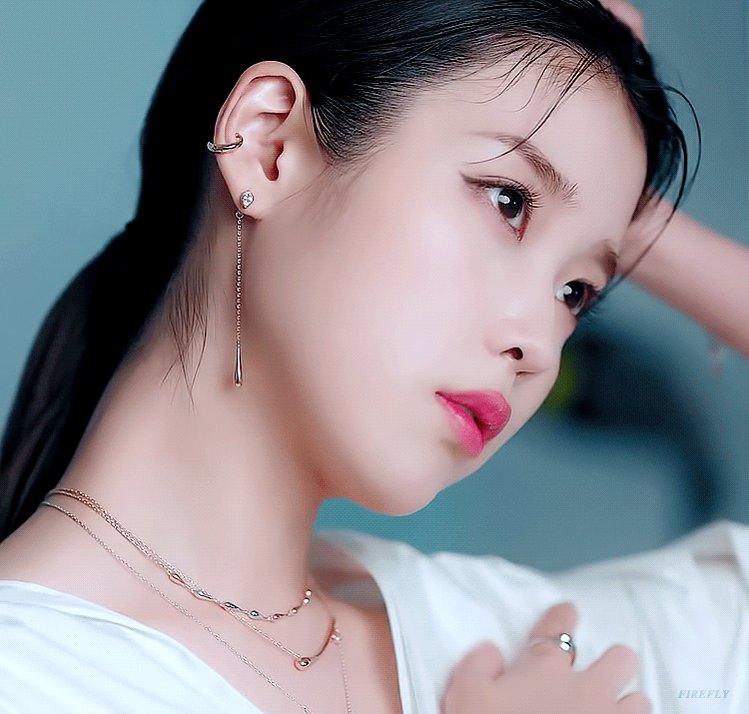 항상 광고 퀄 좋은 제이에스티나💍 #아이유 #IU https://t.co/NYyoqvnJno #아이유 #iu 𝘧𝘪𝘳𝘦𝘧𝘭𝘺 @ff__516