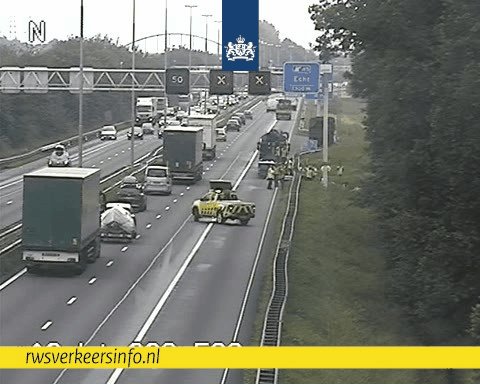 Rijkswaterstaat Verkeersinformatie on Twitter: "Op de #A2 bij Echt is in de richting van ...