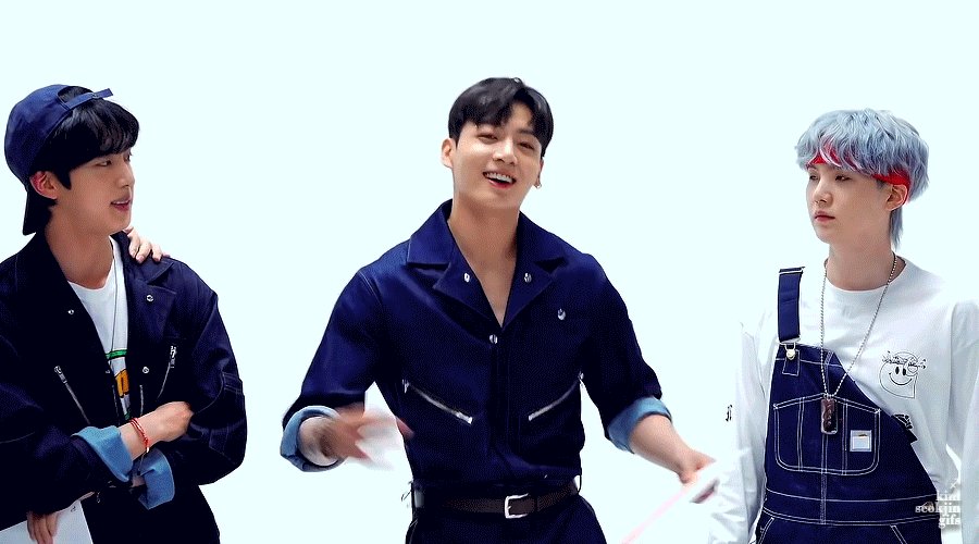 Soo Choi 💜 (REST) on Twitter: "Seokjin and Yoongi looking at Jungkook, their eyes are full of ...