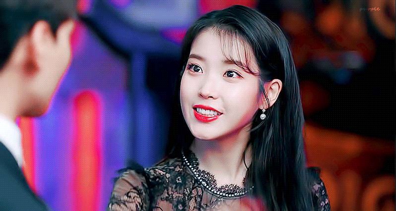 #호텔델루나 11화 #아이유 #IU #이지은 #장만월 신난 거 봐 ㅠㅠ 저 보조개 어떡할거야ㅠㅠㅠㅠ https://t.co/D5AySLrlTY #호텔델루나 #아이유 #iu ...