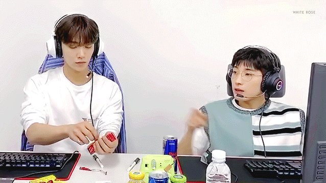 tiny wonu archive on Twitter: "wonwoo slumping in his chair and looking even smaller than joshua ...