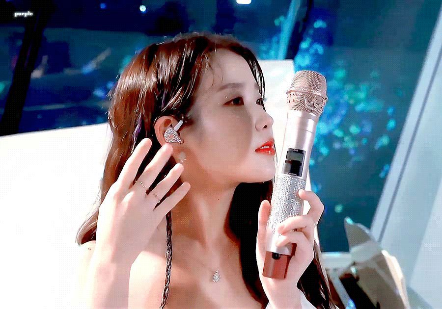 [IU TV] 아이유의 시간은 거꾸로 간다 #아이유 #IU 쁠링쁠링 https://t.co/nojKhWeemj #아이유 #iu ᴘᴜʀᴘʟᴇ @violetpurple516