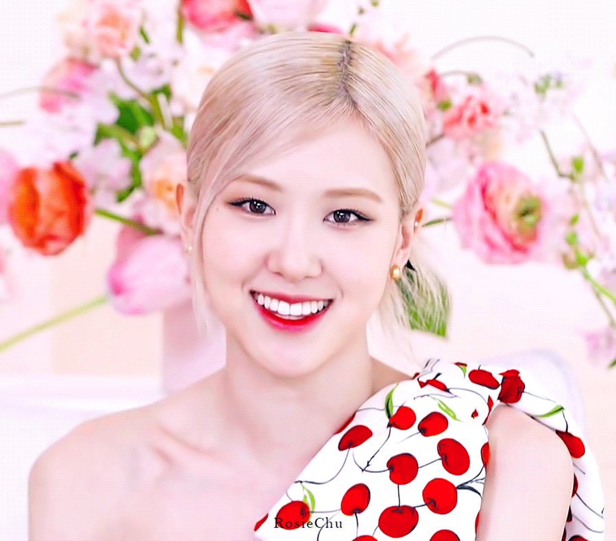 210312 -R- COMEBACK V LIVE 안뇽~👋🏻 🐿 https://t.co/stH8Kedshf #로제 #ROSÉ # ...