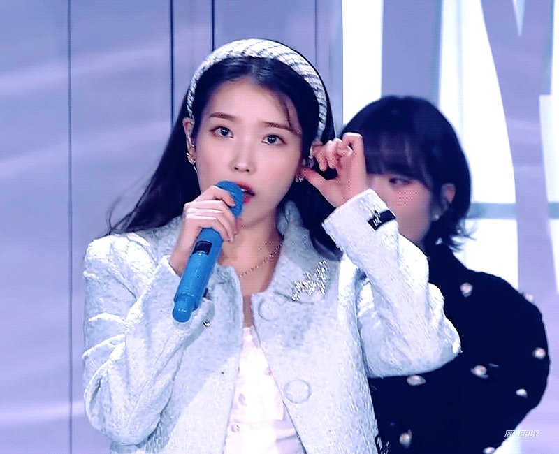 아이유 조각집 아이유 겨울잠 아이유 Celebrity 아이유 셀러브리티 아이유 블루밍 아이유 내손을잡아 아이유 셀카 아이유