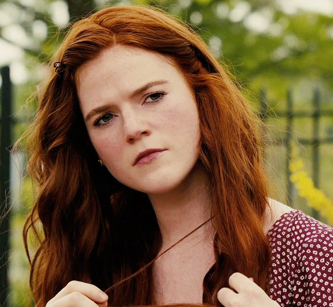 Rose Leslie Source Rose Leslie Leslie Redheads Hot Sex Picture