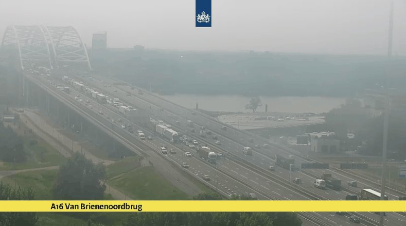 Rijkswaterstaat Verkeersinformatie on Twitter: "De #A16 richting Rotterdam is dicht door een ...