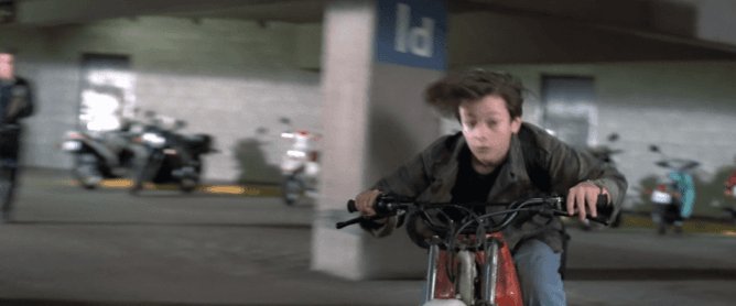 Terminator 2 T1000 Running