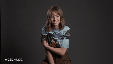 daily maya hawke (@dailymayahawkee) / Twitter