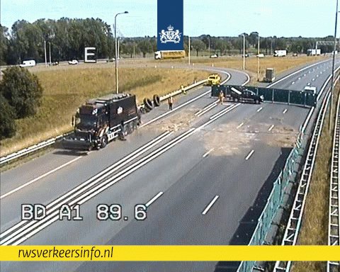 Rijkswaterstaat Verkeersinformatie on Twitter: "Op de #A1 bij Voorst zijn de ...