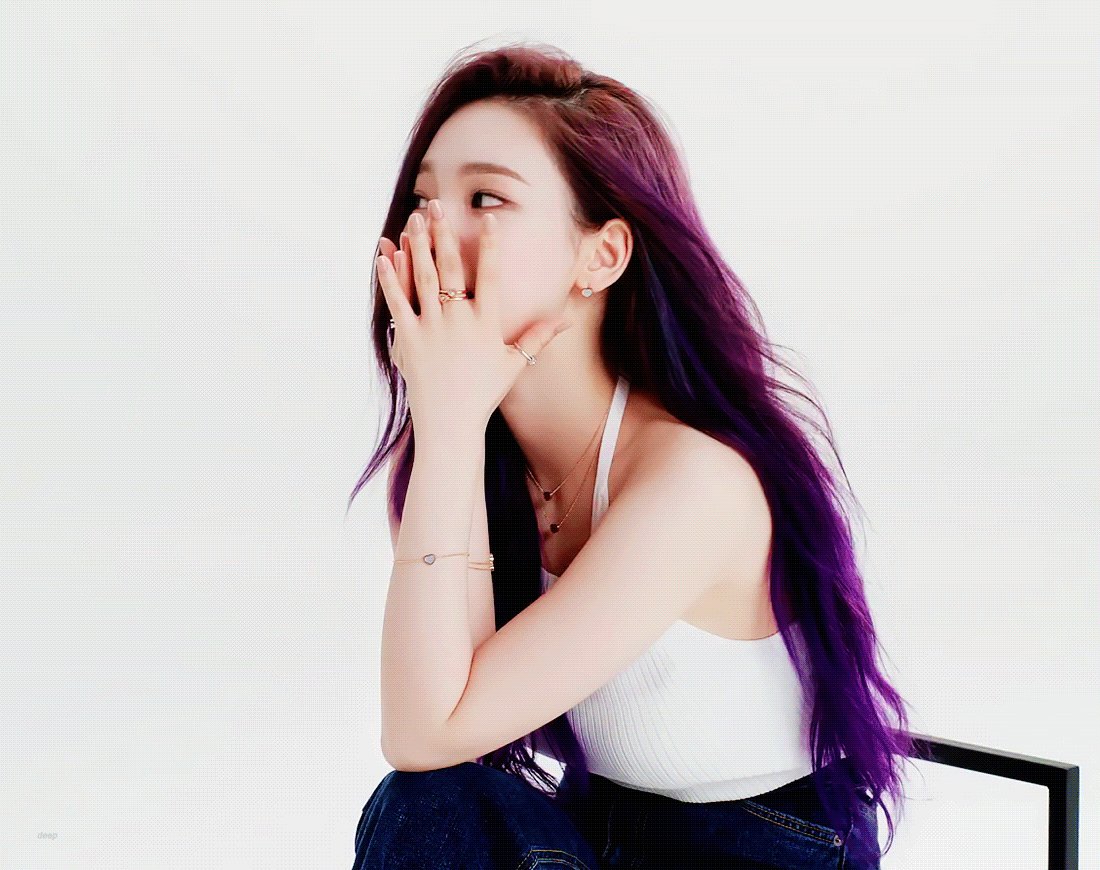 유짐 on Twitter: "RT @deep_karina0411: https://bit.ly/3d2zw0m https://bit.ly/3DgKTwf #카리나 #KARINA"