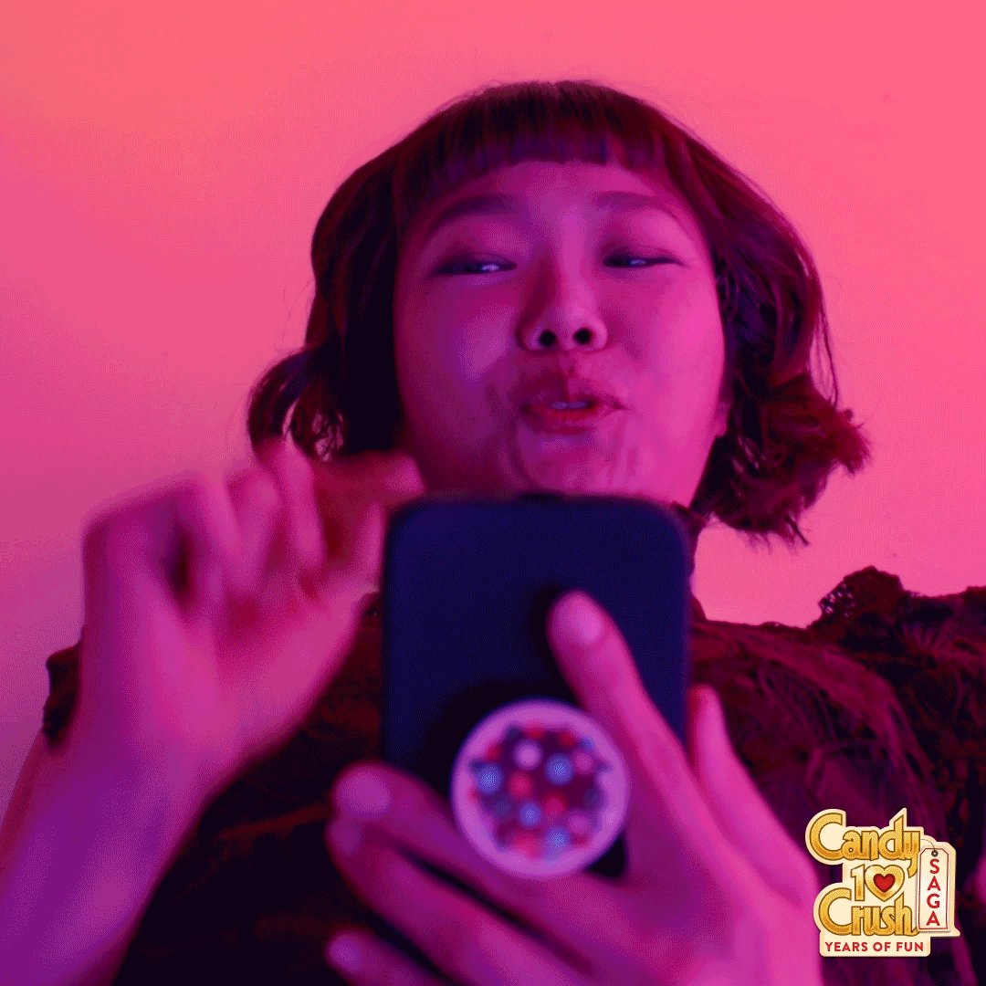 Candy Crush Saga On Twitter Tfw Your Mate Cancels And Youve Got All Night To Simply Crush 😌