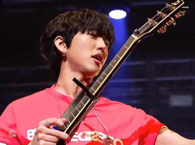 구겨진 하루 내가 펴준다 Sungeunbae2 Twitter 