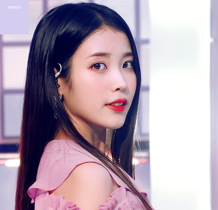 💜 #아이유 #IU https://t.co/8wEZ5Qahn9 #아이유 #iu 𝘧𝘪𝘳𝘦𝘧𝘭𝘺 @ff__516