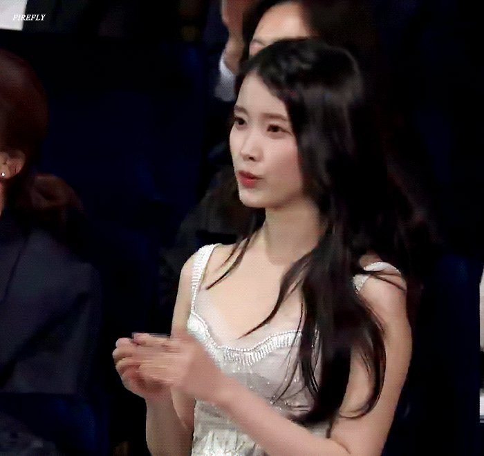 🥰 #아이유 #IU https://t.co/kUhiJw293E #아이유 #iu 𝘧𝘪𝘳𝘦𝘧𝘭𝘺 @ff__516