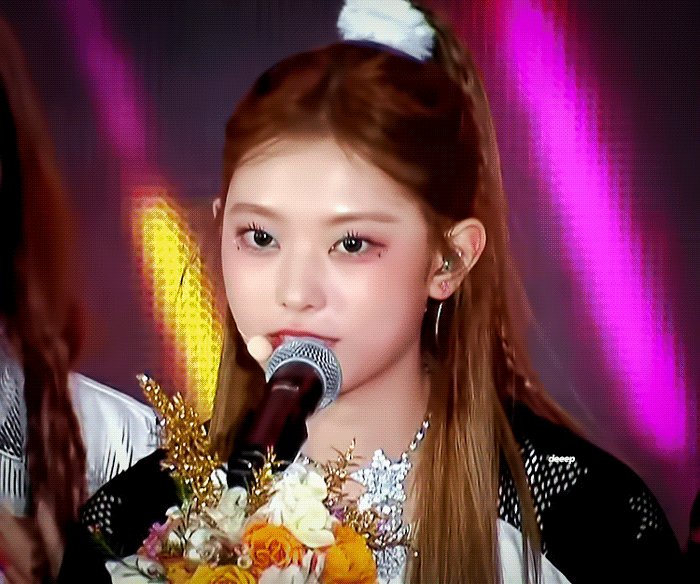 HAERIN THAILAND on Twitter: "RT @deeepHR: #뉴진스 #해린 #NewJeans #HAERIN 📎 : https://vo.la/mn2XB3"