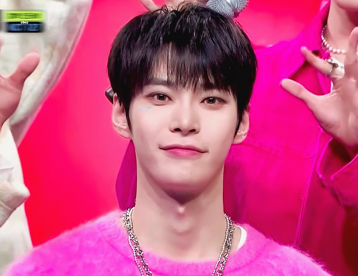 CBOY (@CBOYgif) / Twitter