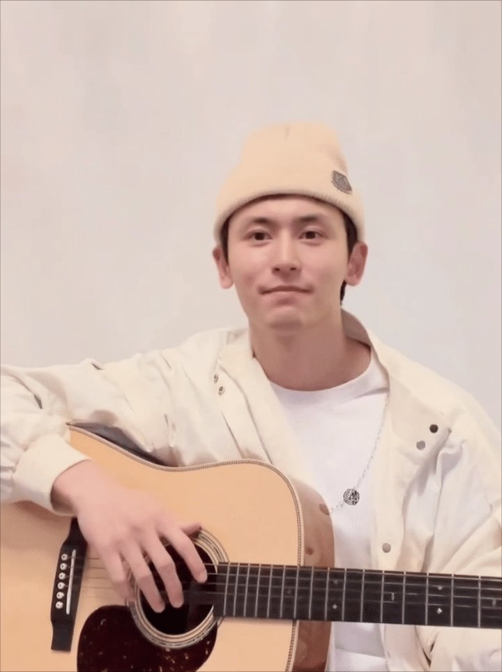 ଳ ️ Zhang Zhehan Life Fan🌈 ଳ on Twitter: "@findhisvoice https://t.co/lPzV8yqS5k" / Twitter