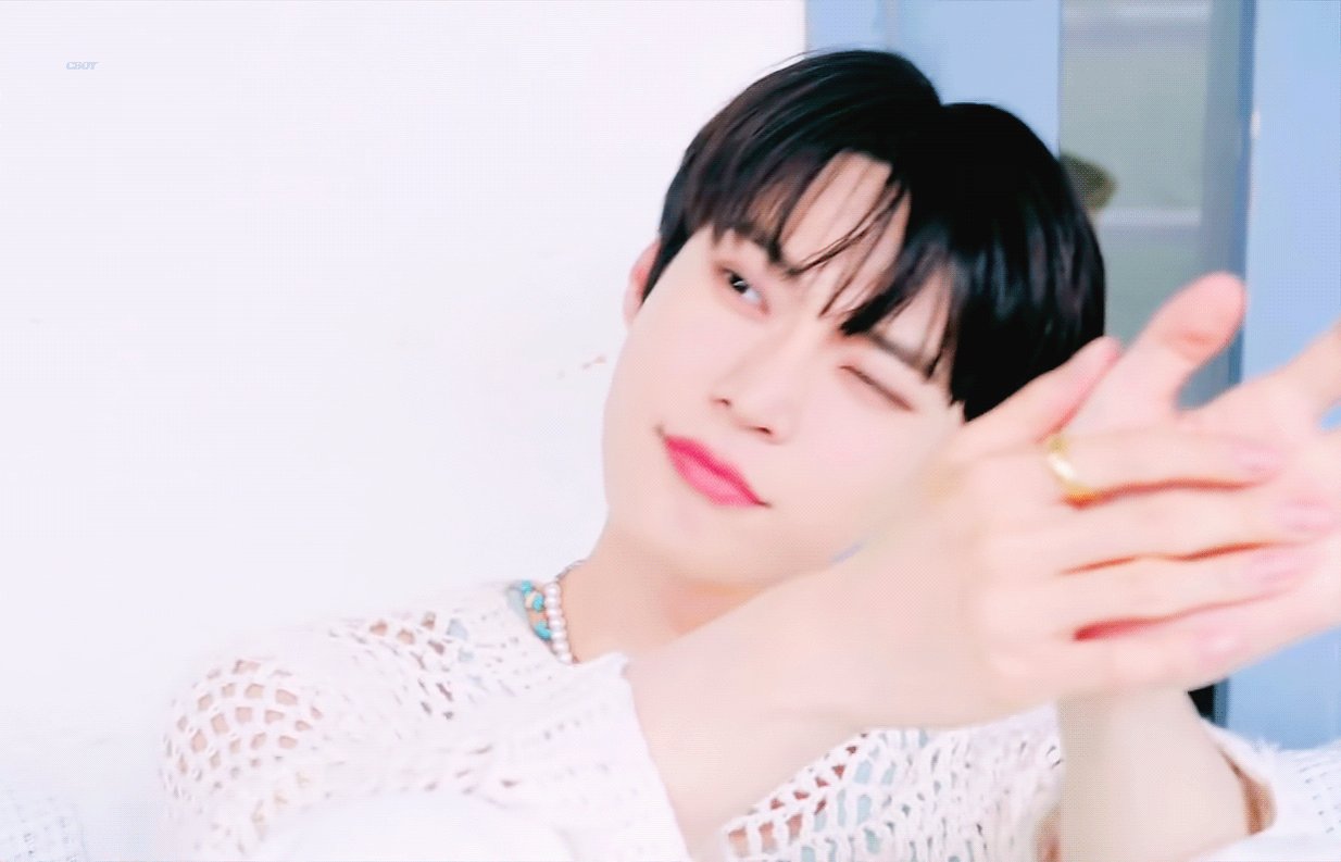 CBOY (@CBOYgif) / Twitter