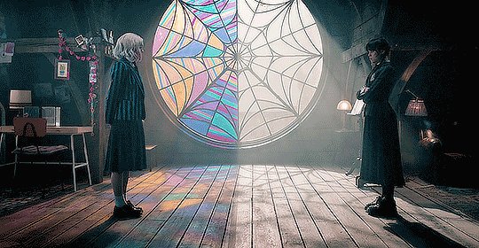 ً on Twitter: "these shots + the enid/wednesday parallel is just so cleverly executed https://t ...