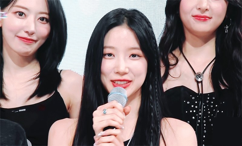 카즈하 아카이브 on Twitter: "RT @KKom_kzkc: #카즈하 https://bit.ly/3LZA6L6 https://bit.ly/3plGROc https ...